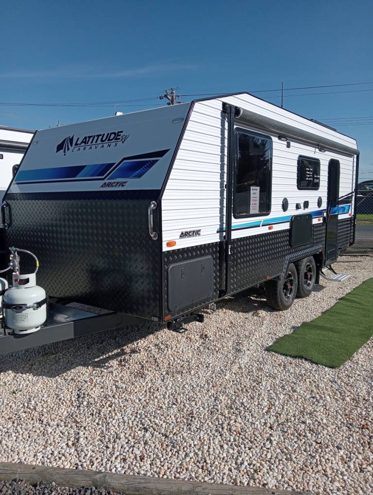 Latitude Rv Arctic 19’6 – Caravan R Us